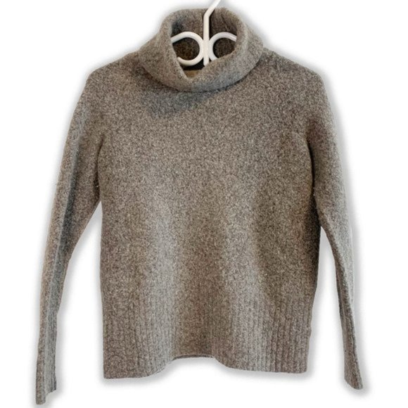 Babaton | Sweaters | Aritzia Babaton Merino Wool Turtleneck Sweater ...